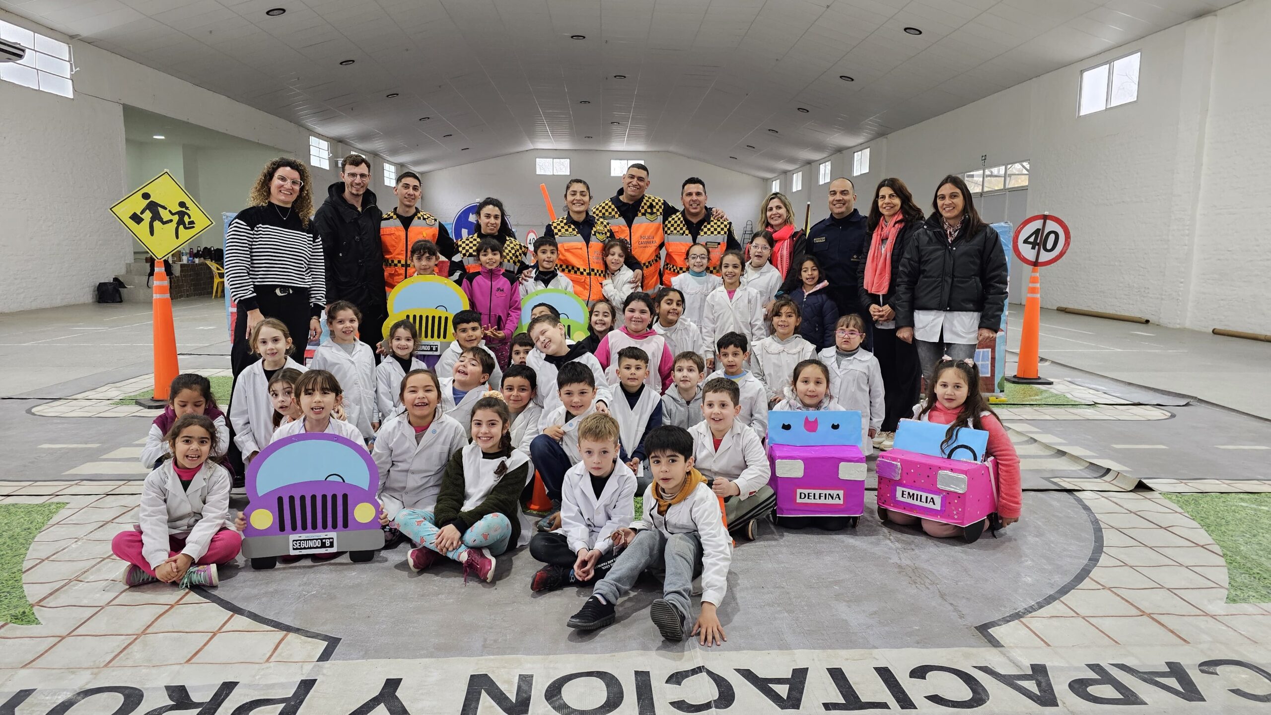 DESDE POLICÍA CAMINERA CAPACITAN EN SEÑALES DE TRÁNSITO A ESTUDIANTES ...